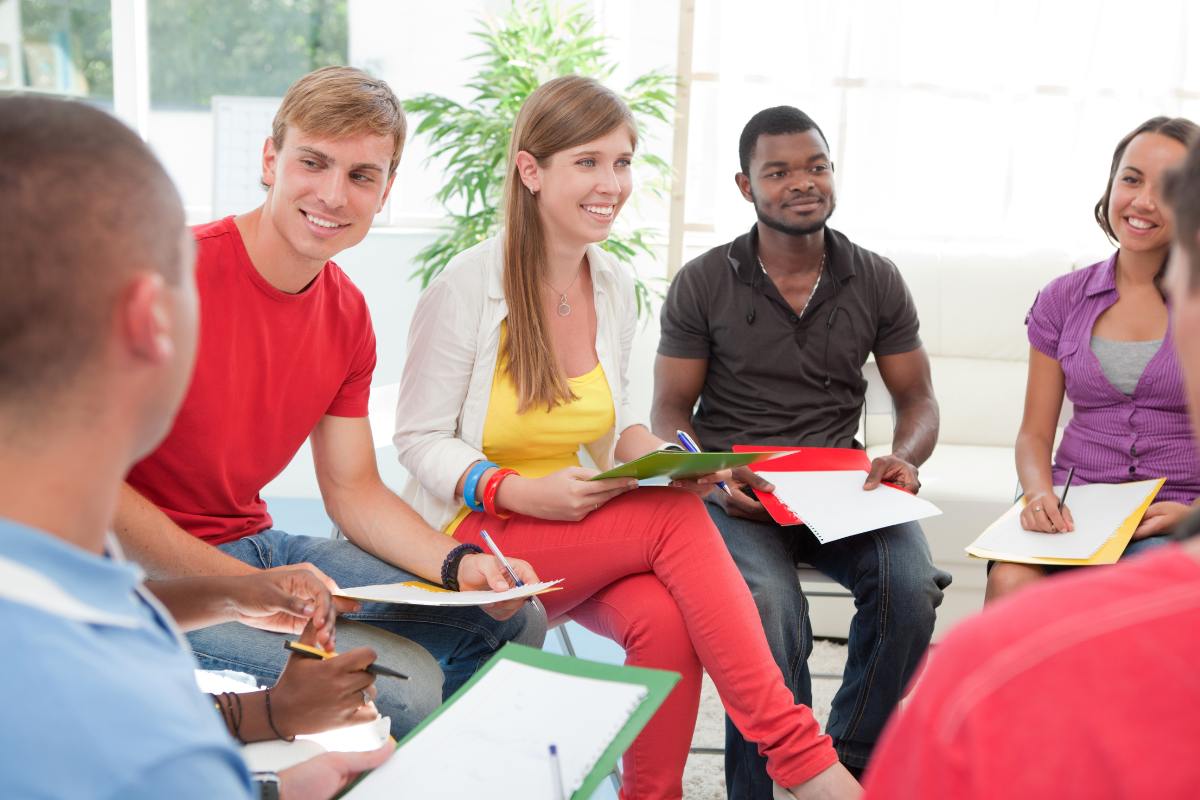 16 Fun Word Association Games for Students - Classroom Review Games